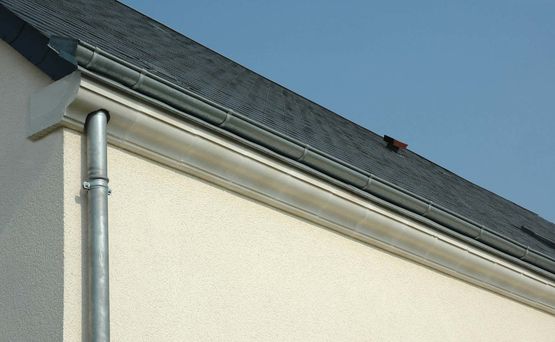 Corniches : Eléments de corniches évidées avec où sans faux joints ...