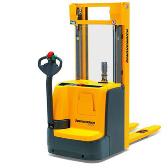 Gerbeur électrique jusqu'à 2 t de capacité | EJC 212/214/216/220 ...