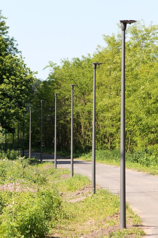 Luminaire urbain à led en forme de fleur ultra modulable | Margo - RAGNI