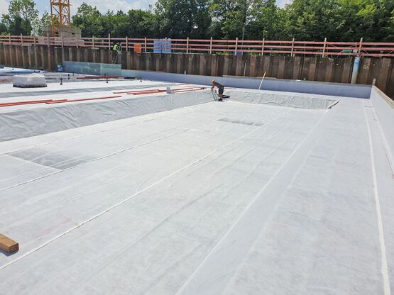 Membrane PVC fully bonded avec un spécial Super Absorbent Polymer ...