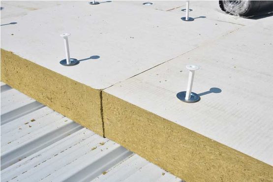 Rockfleece B : Panneau isolant pour toiture terrasse en acier ...