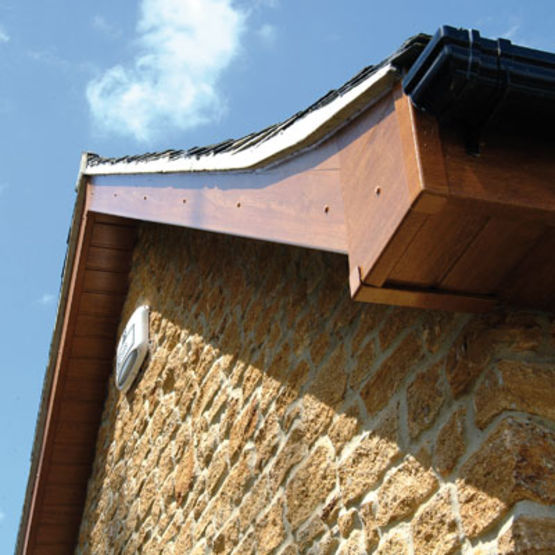 Planches de rive en PVC cellulaire | Rive - Profialis