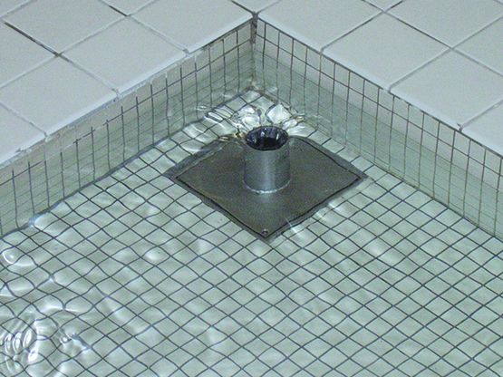 Siphons et caniveaux pour hôpitaux, établissement de soins ...