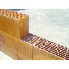 Briques alvéolées - Produits du BTP